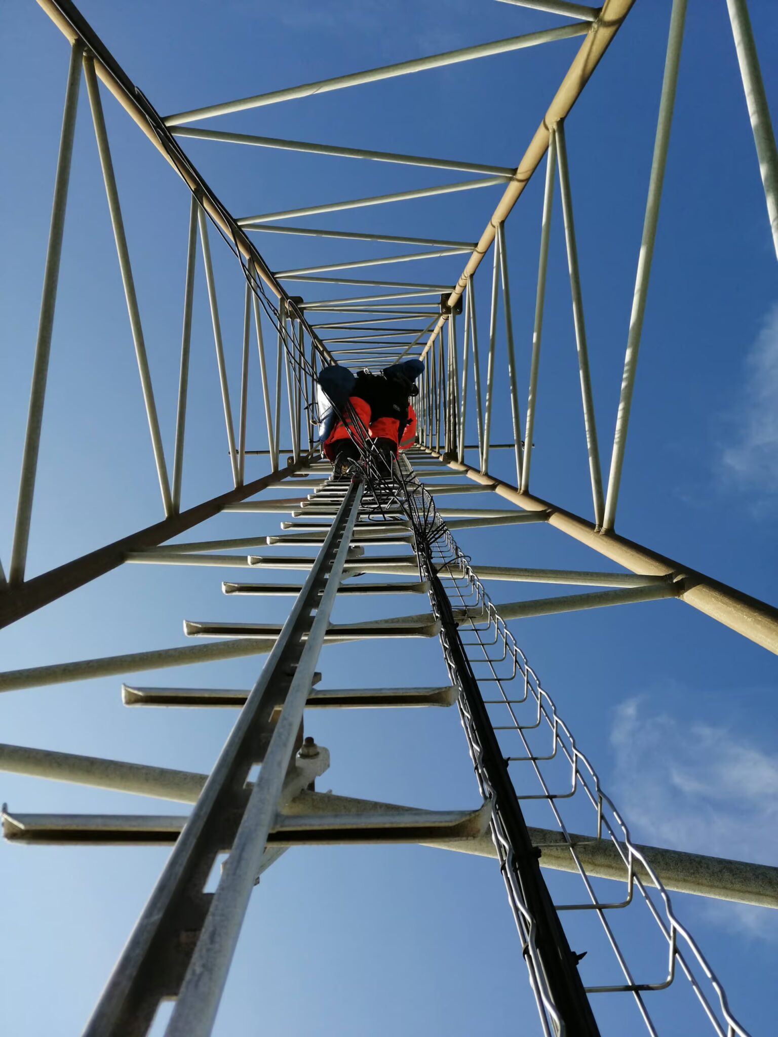 Lattice Tower Met Masts – Dulas